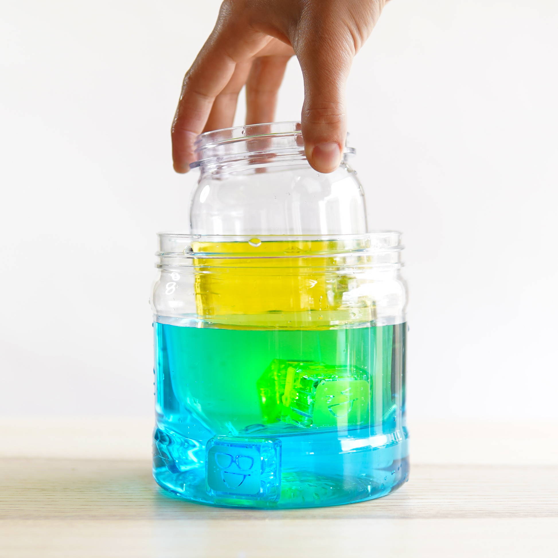 Pippa's Color Lab – Glo Pals